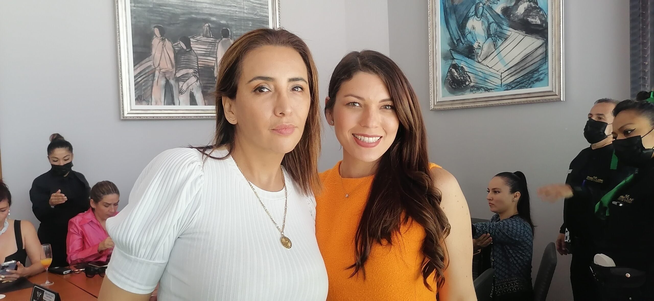 Celebran a Verónica Acacio al estilo "Breakfast at Tiffany´´ s ...