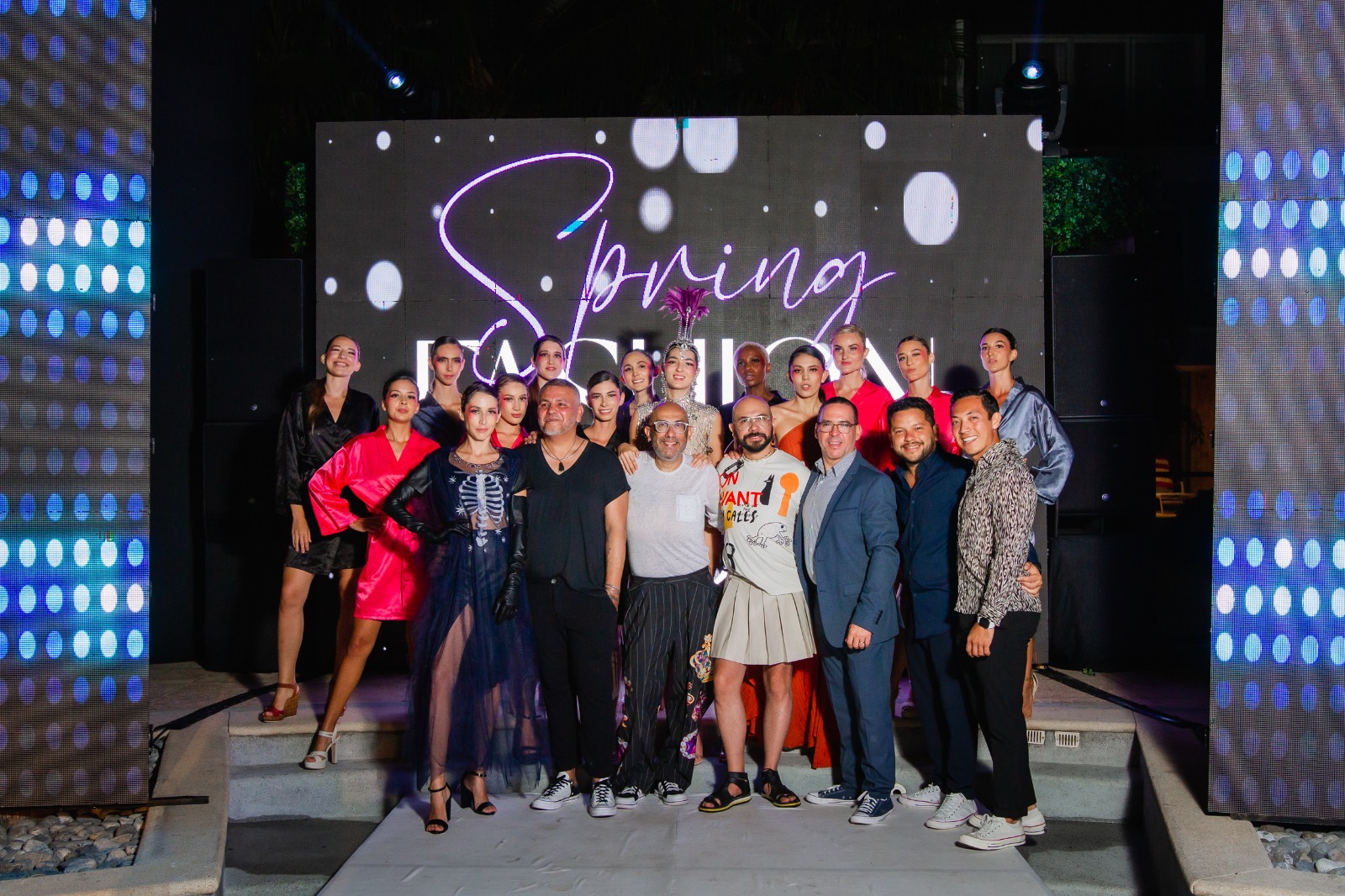 Primer Spring Fashion Show 2023 del hotel Breathless Riviera Cancún ...