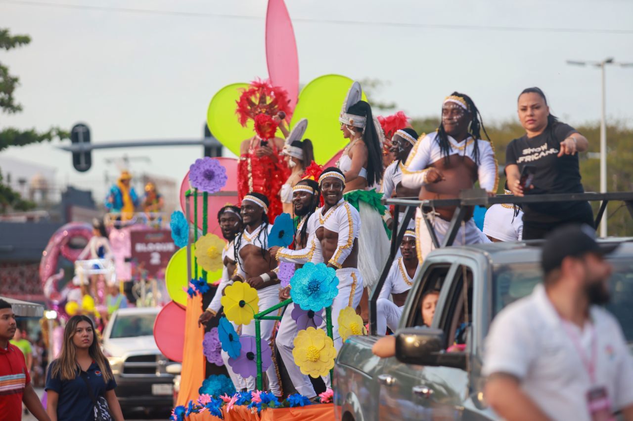 Llega a su fin el Carnaval Cancún 2024 » ¡ Uniendo al Caribe